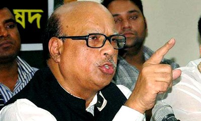 Follow govt orders or go home: Nasim tells bureaucrats