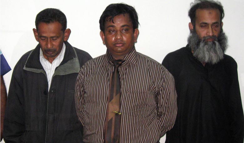 মানিকগঞ্জে ভুয়া বিচারপতিসহ গ্রেফতার ৩