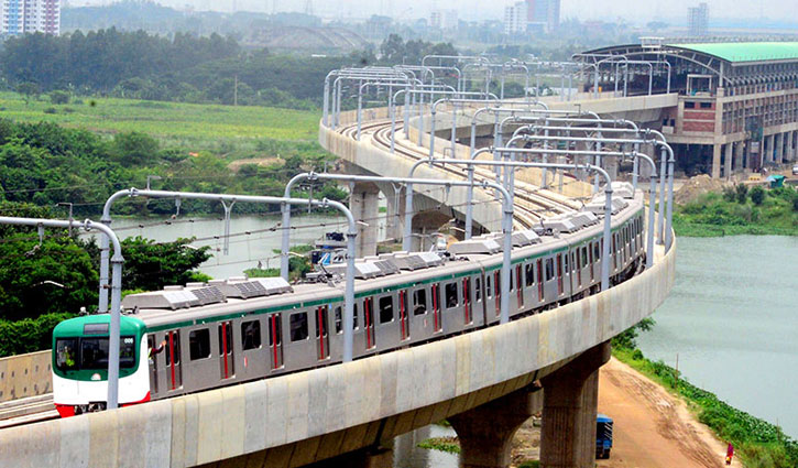 Metro rail services resume 2 hours after disruption