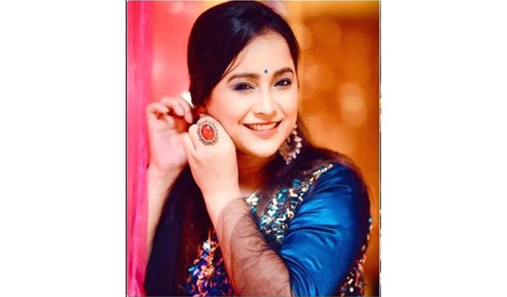 Fugitive life-term convict model Adhora arrested